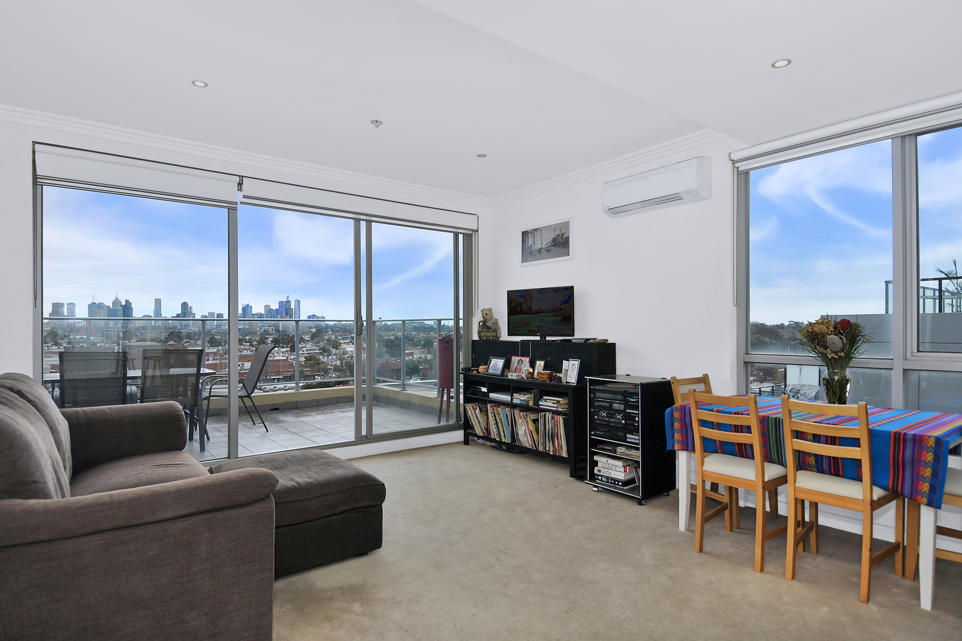 506/29 Nicholson Street, BRUNSWICK EAST VIC 3057 Spectacular Views of ...